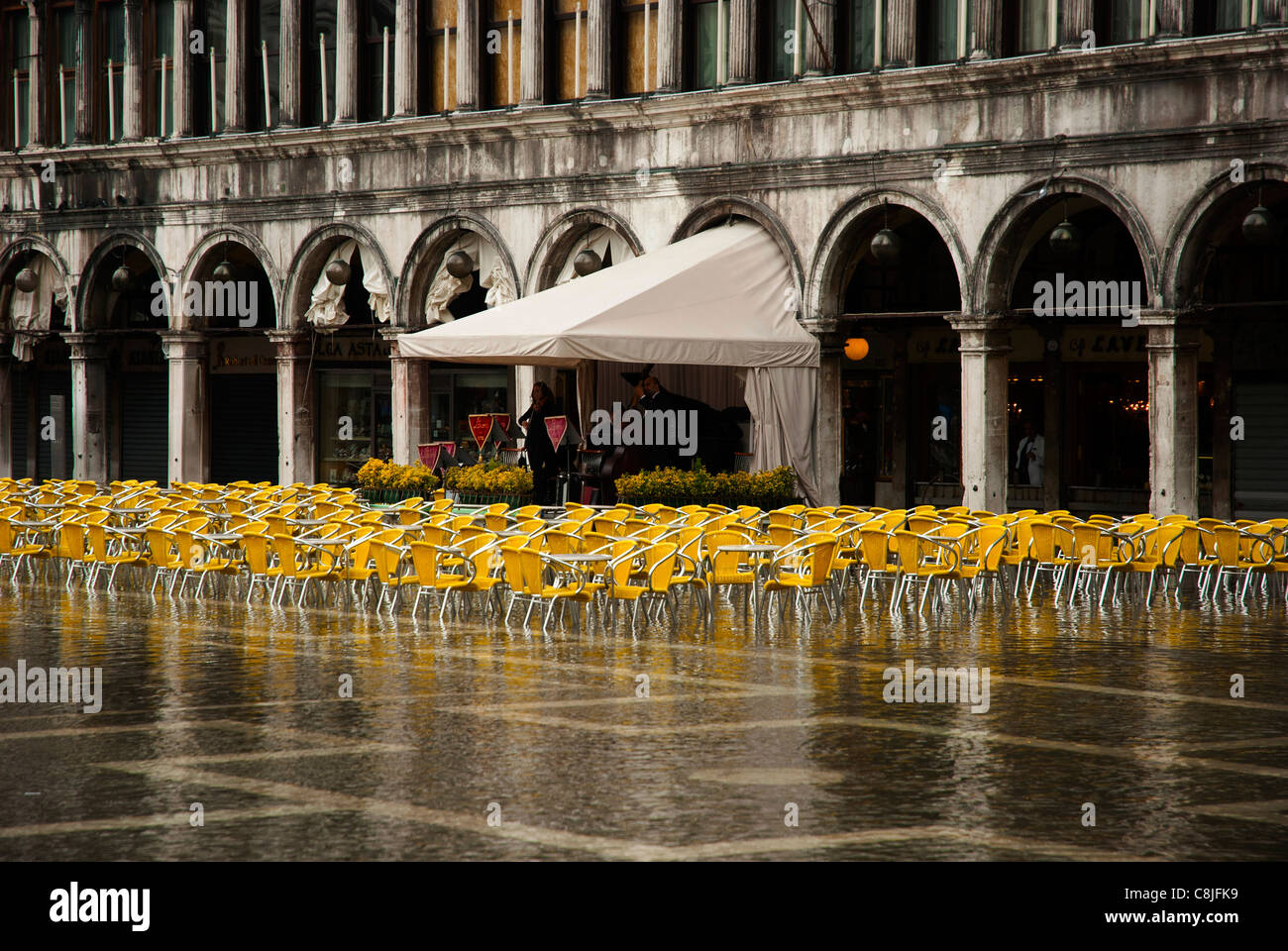 San Marco square covered with water Stock Photo - Alamy