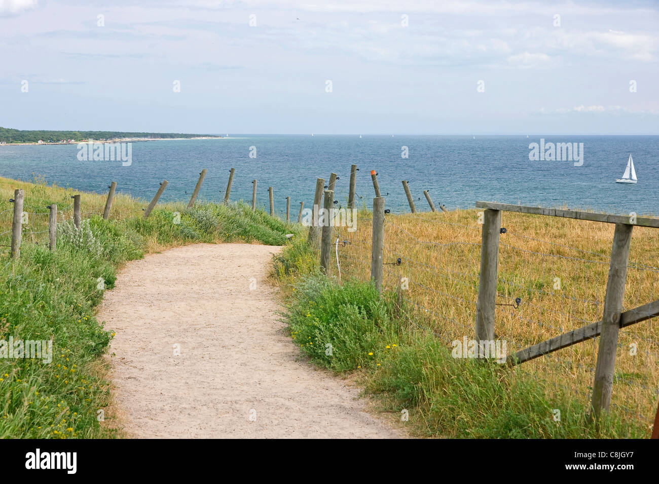 Beach path hi-res stock photography and images - Alamy