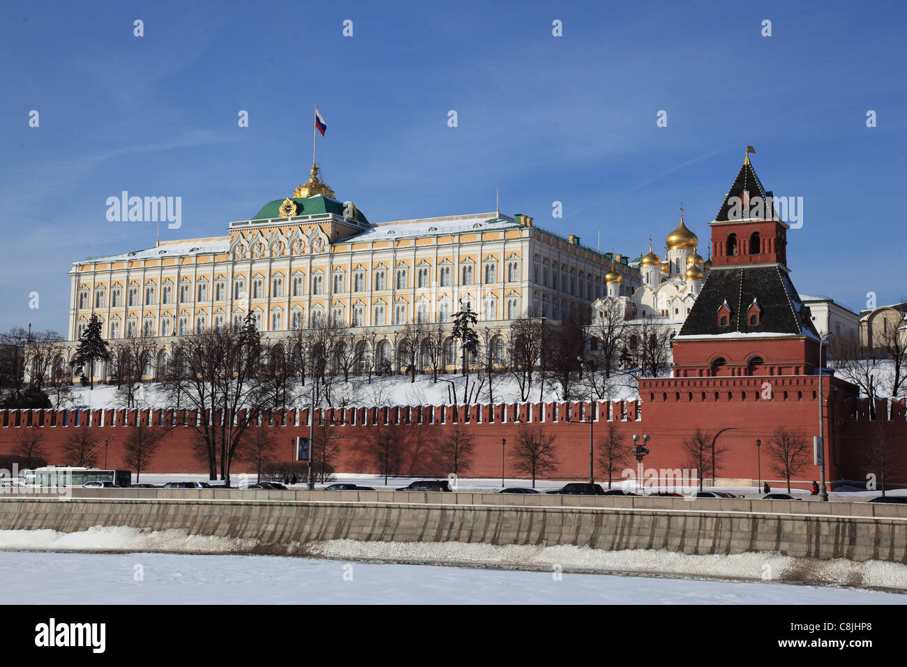 Moscow, Russian Federation. View of Kremlin and Grand Kremlin Palace ...