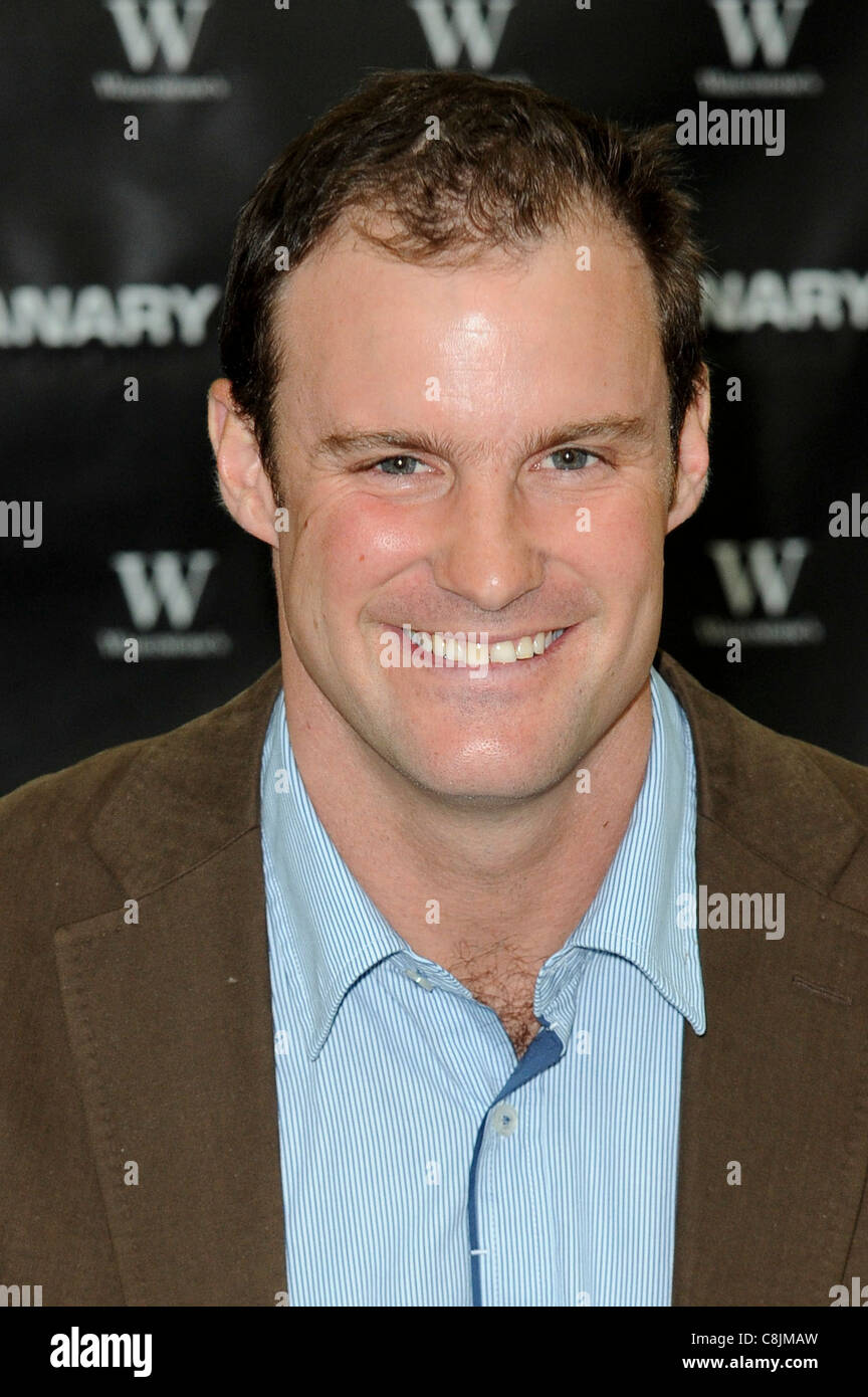 Andrew Strauss signs copies of his autobiography "Testing Times" at ...