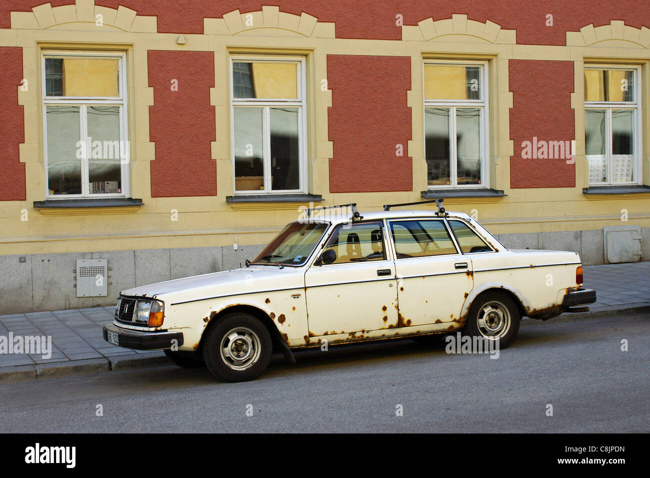 Rusty old car Stock Photo - Alamy