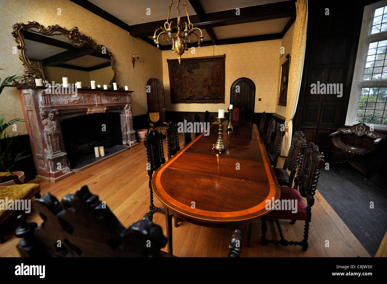The Dining Room at Devizes Castle, Wiltshire UK Stock Photo - Alamy
