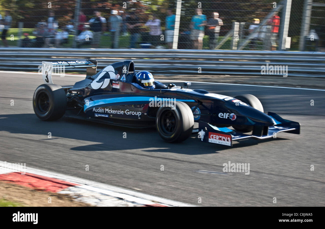 Josh Hill, son of Formula One legend Damon Hill, Formula Renault ...