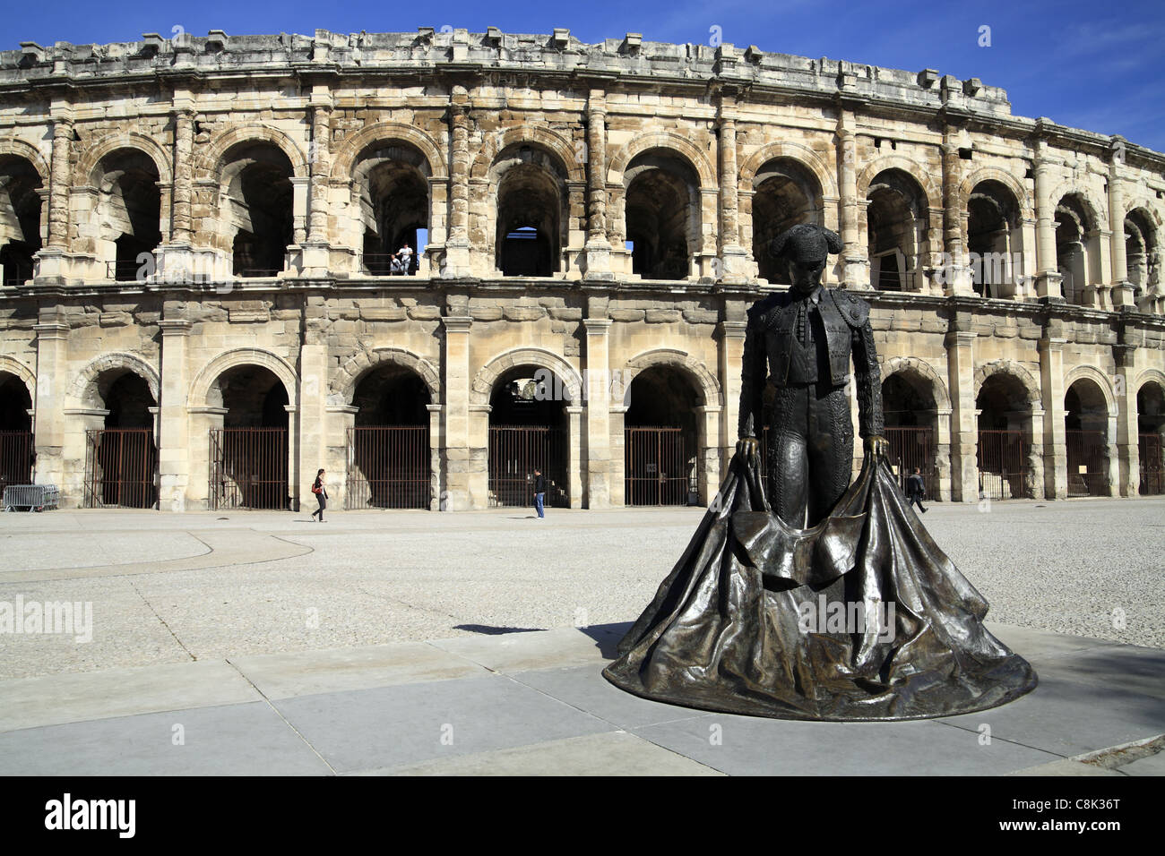 The Arena in the city center. Statue of Nimeno II created bi Serena ...