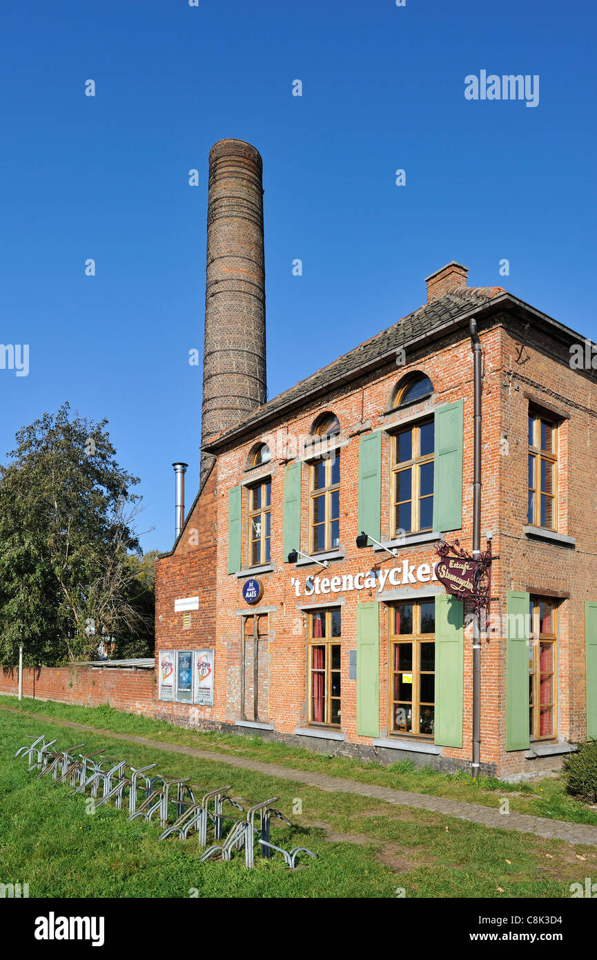 Tavern 't Steencaycken, former house of brickworks owner at Boom ...