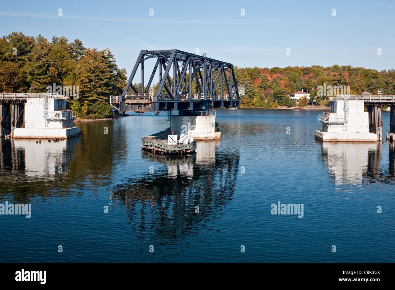 Depot harbour ontario hi-res stock photography and images - Alamy