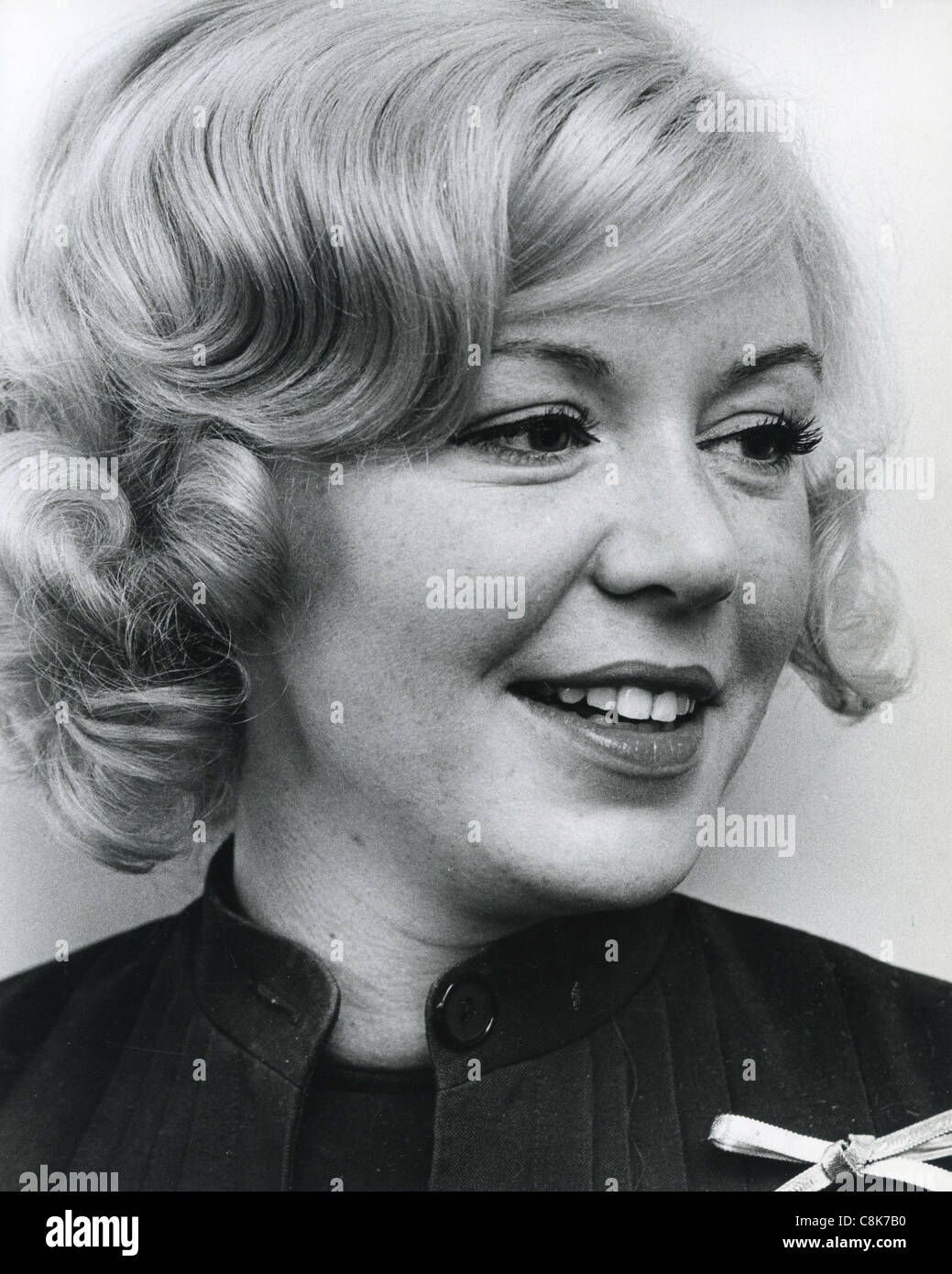 KATHY KIRBY (1938-2011) English pop singer on Ready,Steady,Go in ...