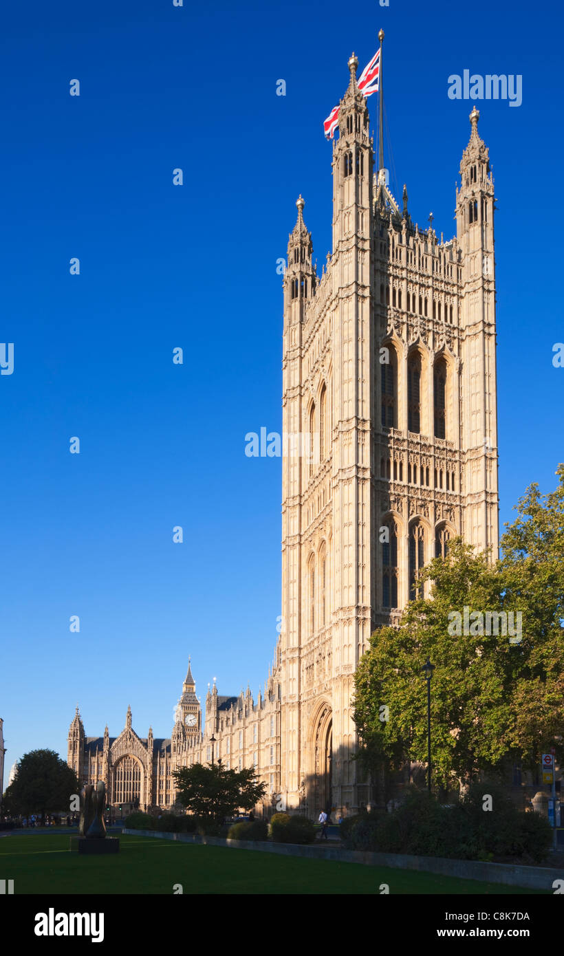 Parliament victoria tower hi-res stock photography and images - Alamy
