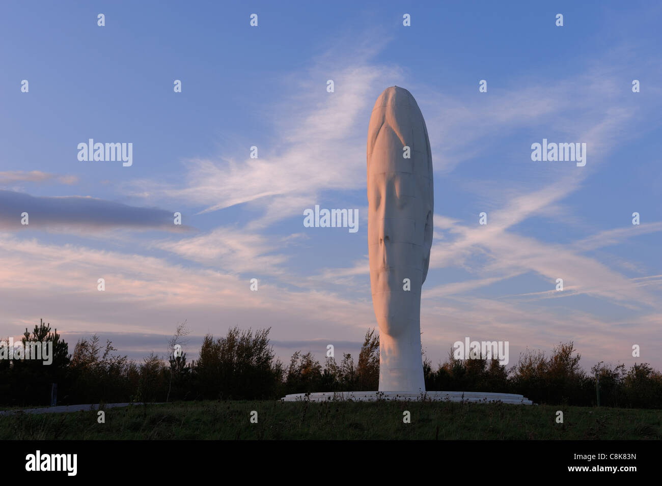Dream st helens sculpture hi-res stock photography and images - Alamy