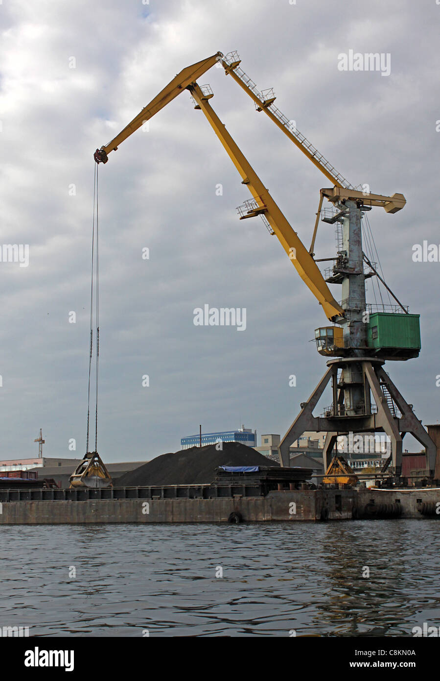 Port crane hi-res stock photography and images - Alamy