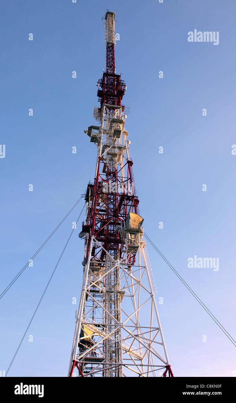 Television transmitter mast hi-res stock photography and images - Alamy