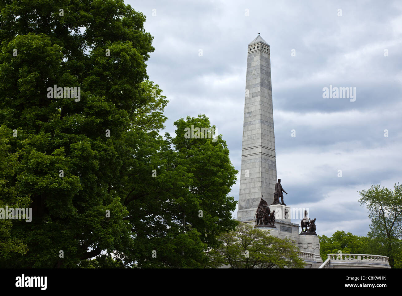 U.S.A. Illinois, Route 66, Springfield, the Abraham Lincoln tomb and ...