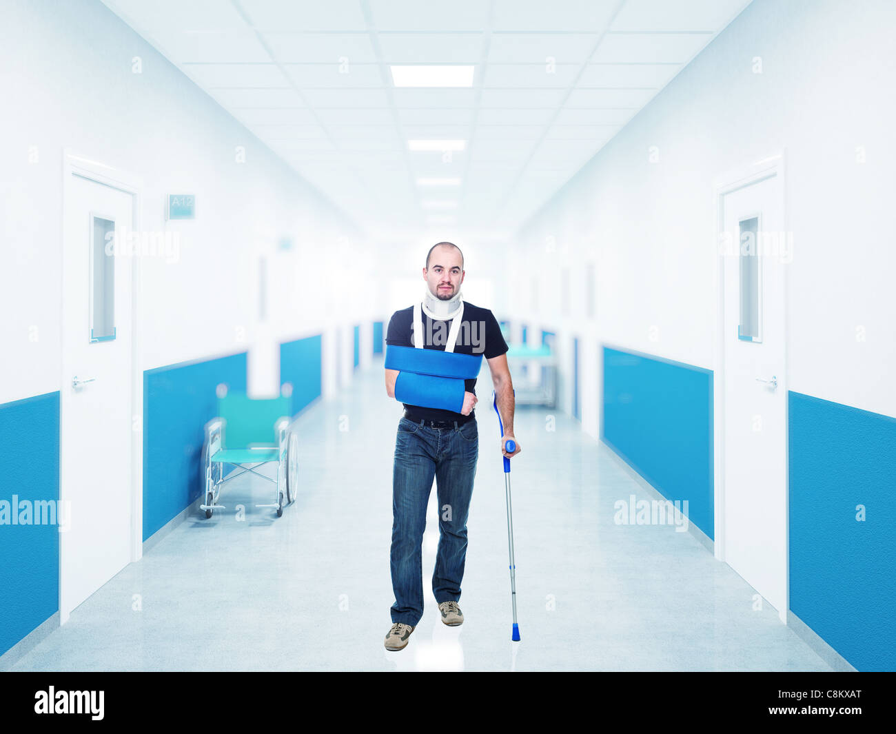 portrait of caucasian injured man in hospital Stock Photo - Alamy