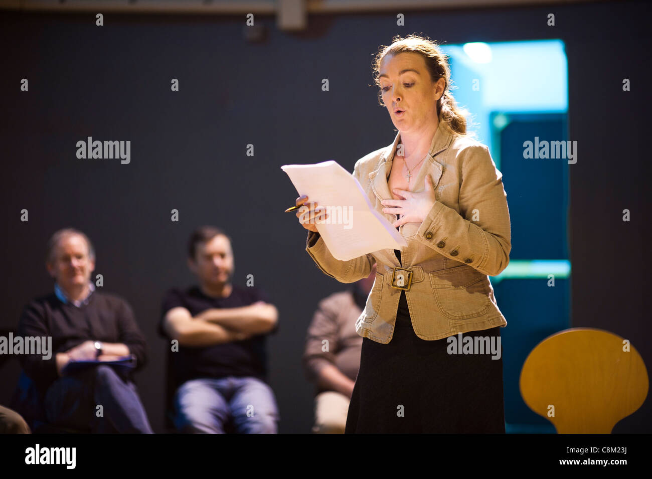 Script in actor hand hi-res stock photography and images - Alamy