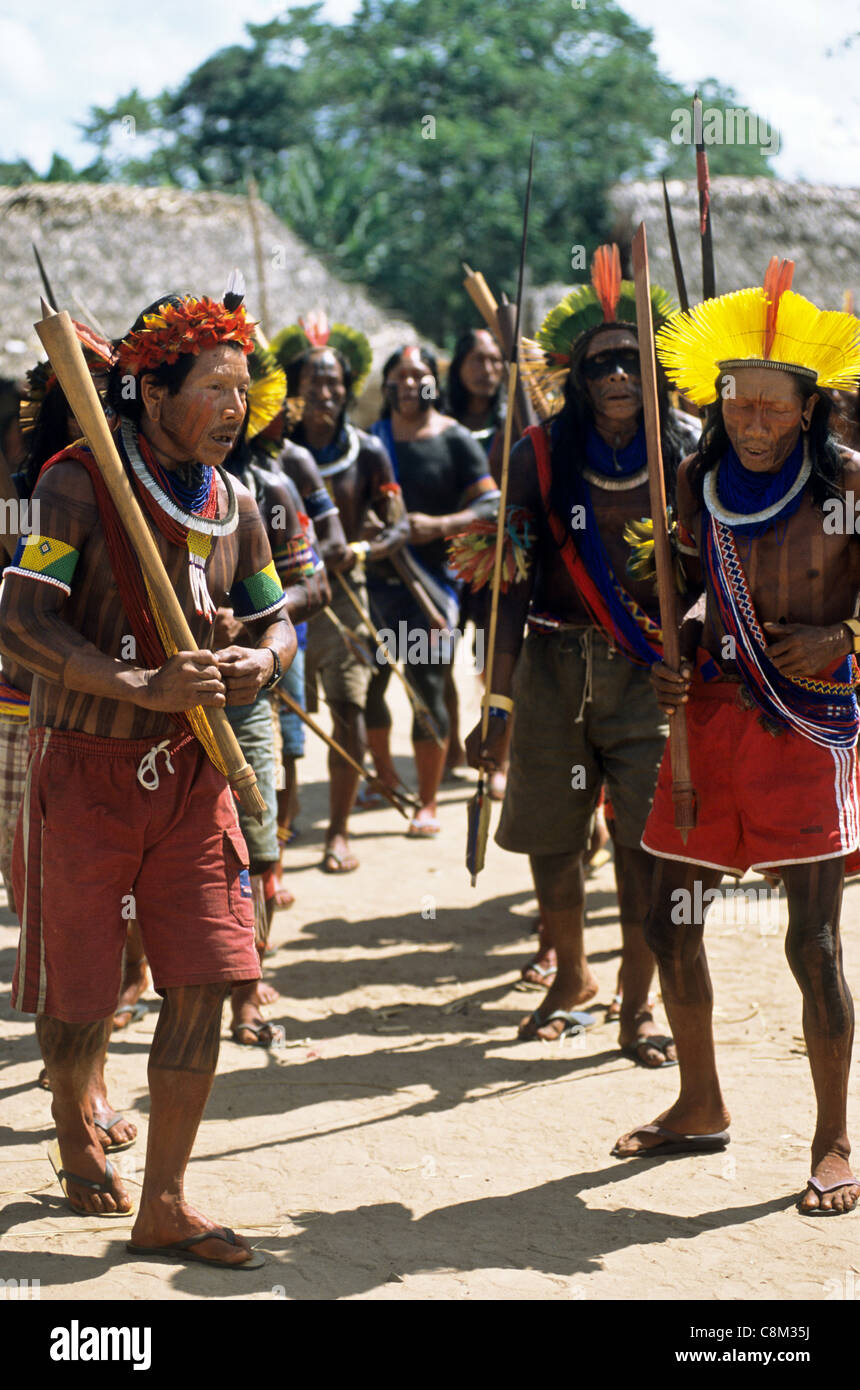 Kayapo tribe hi-res stock photography and images - Alamy