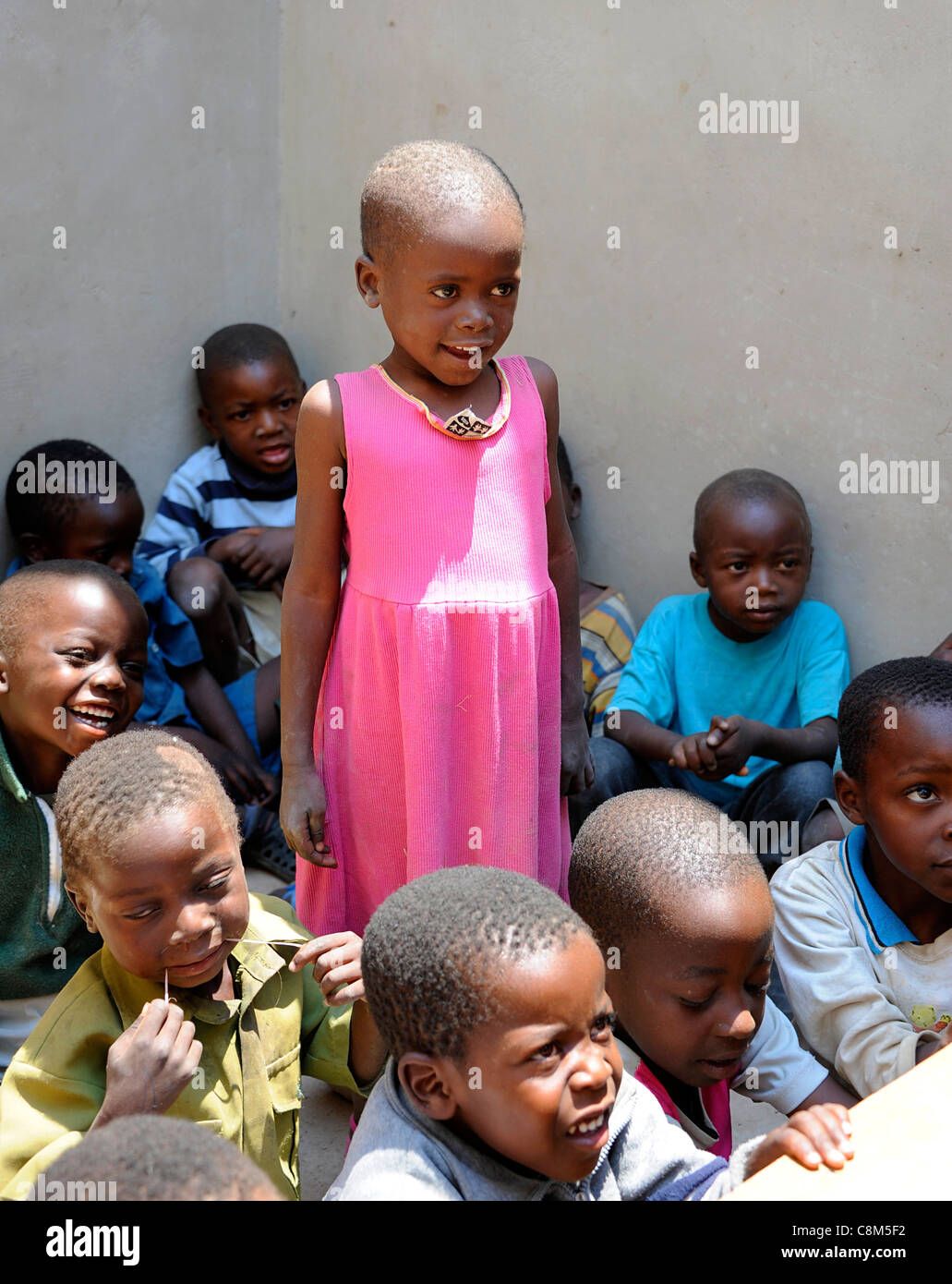 Zimbabwe school girls hi-res stock photography and images - Alamy