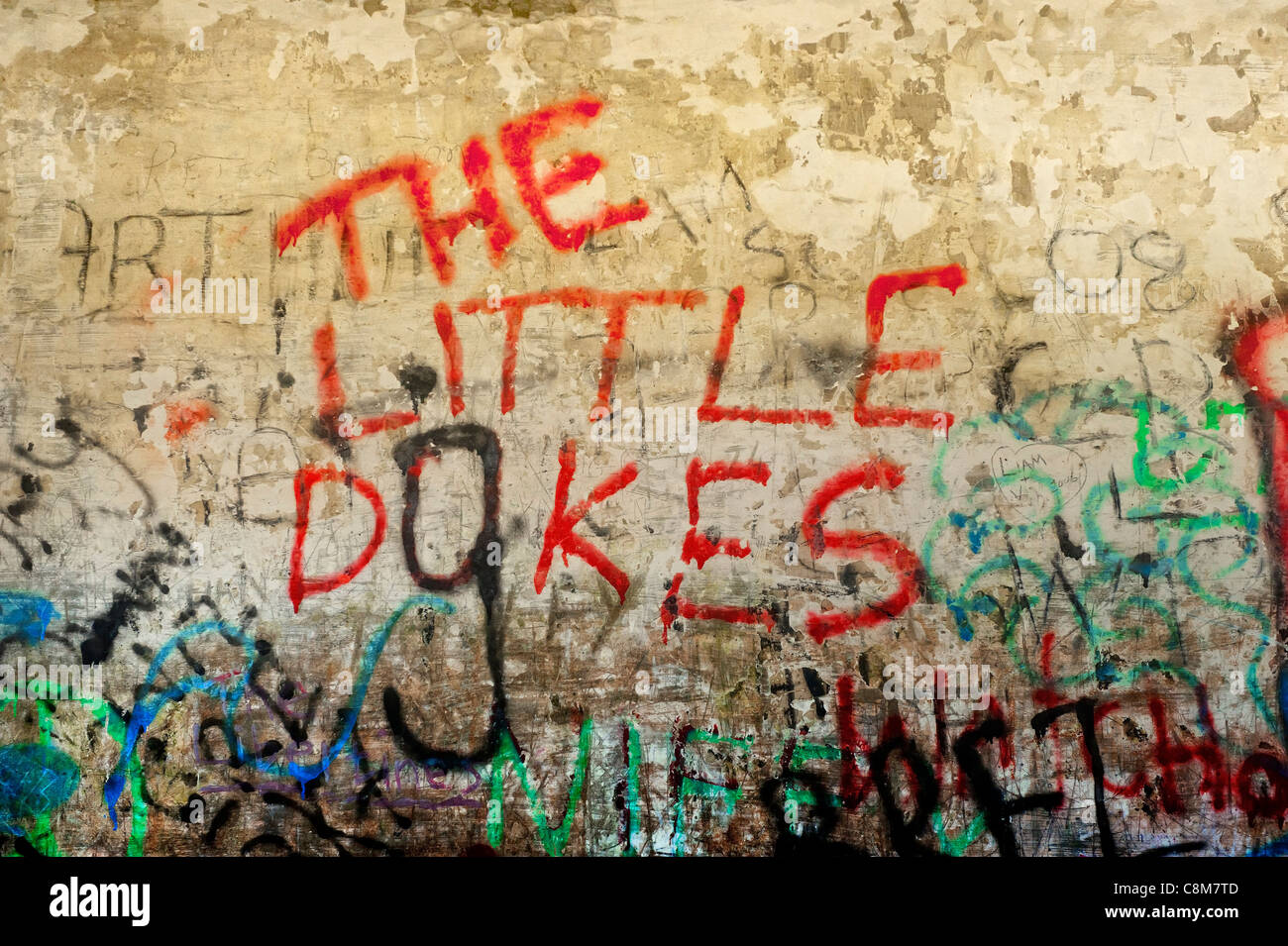 Spray painted wall hi-res stock photography and images - Alamy