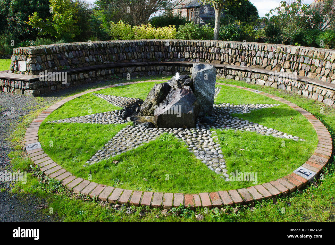Mullion village hi-res stock photography and images - Alamy