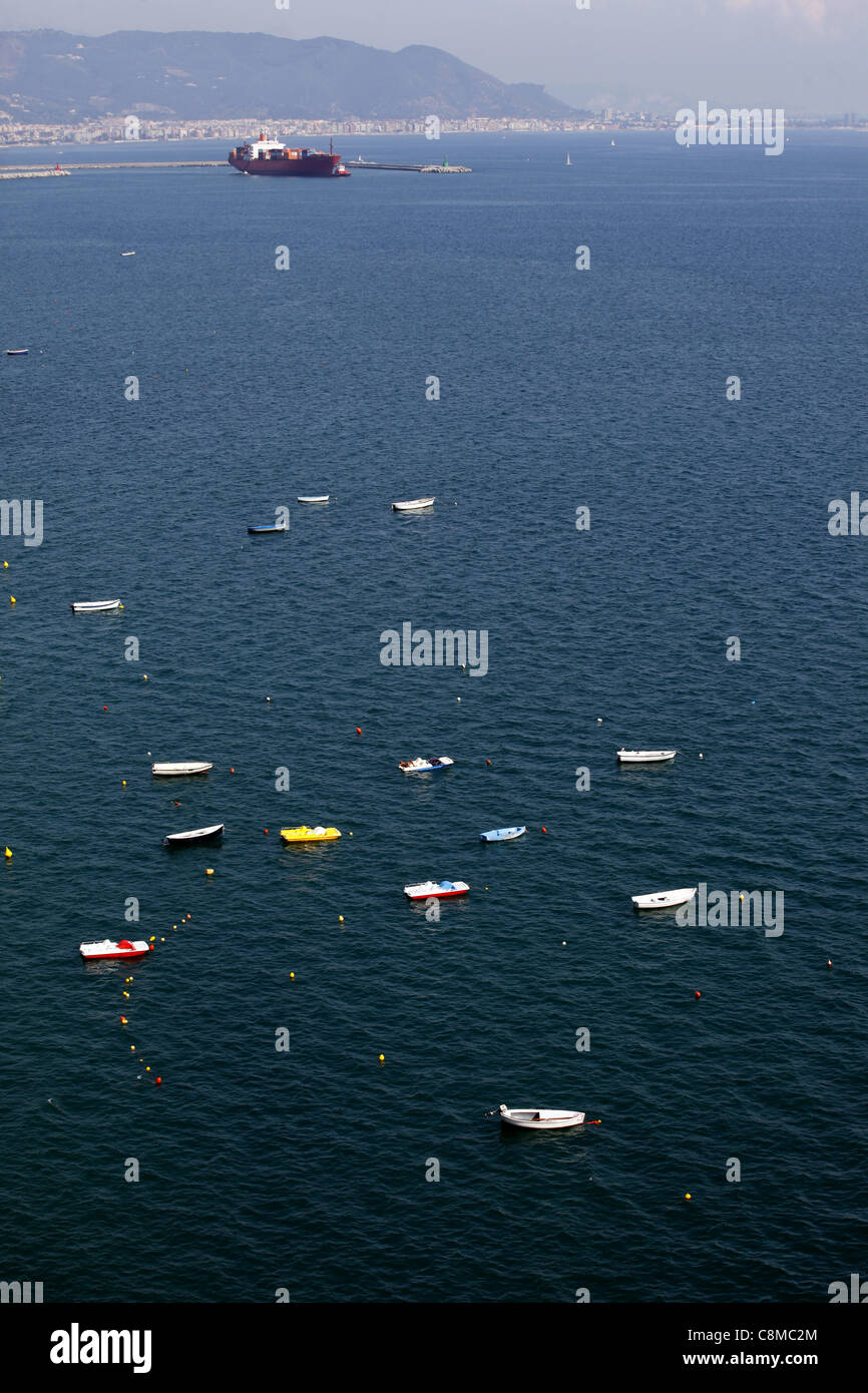 Paddle in sea hi-res stock photography and images - Alamy