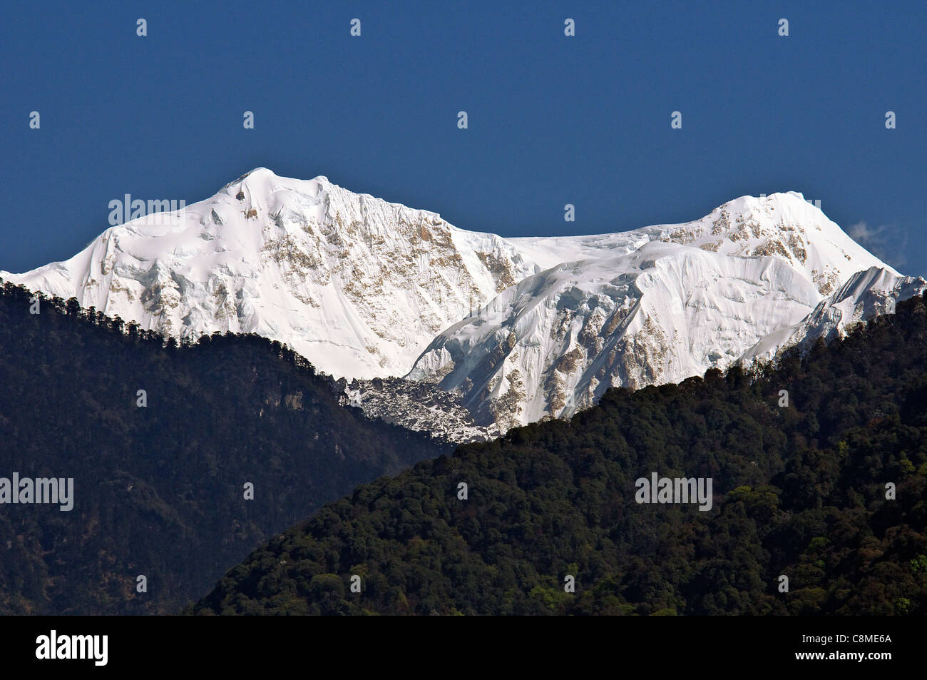 Mount pandim hi-res stock photography and images - Alamy