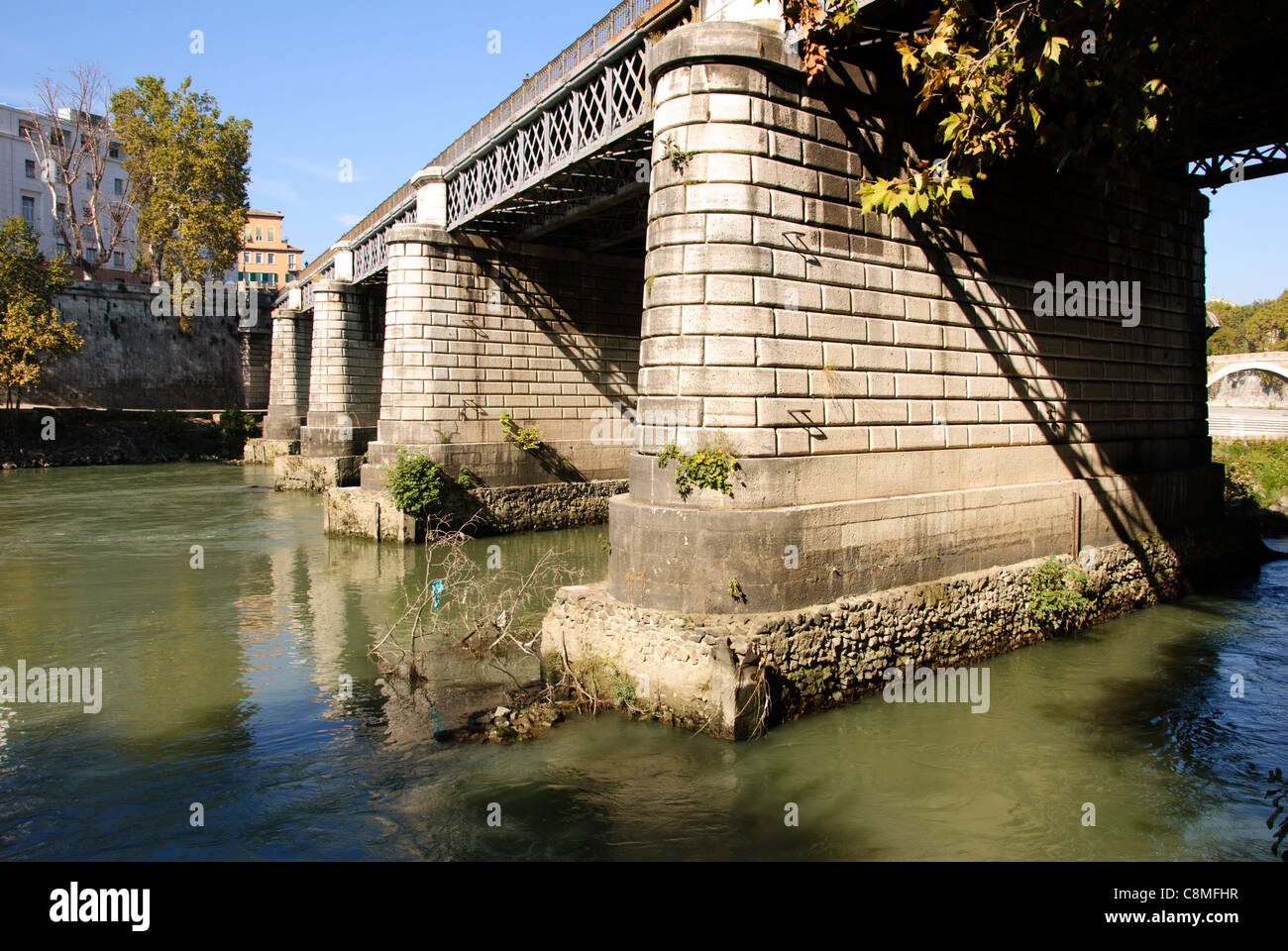 Ponte palatino bridge hi-res stock photography and images - Alamy