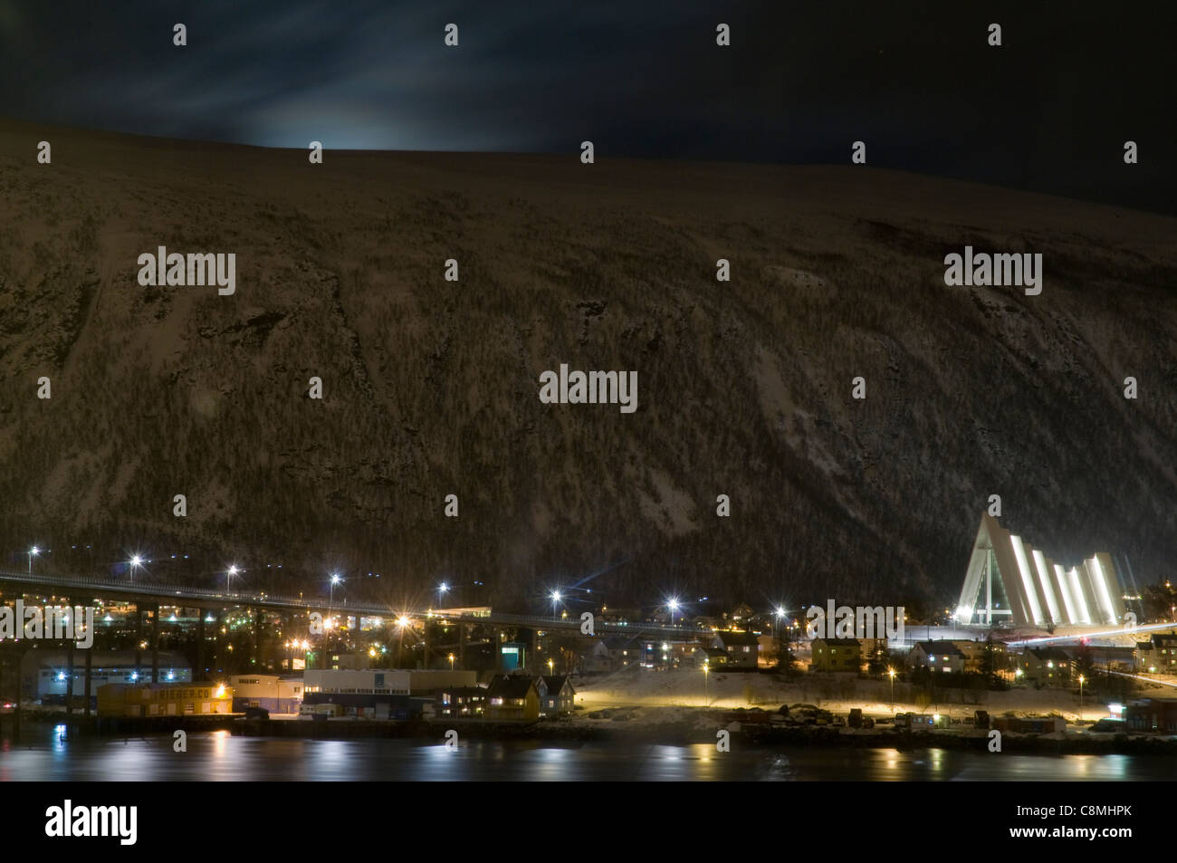 Dark night arctic hi-res stock photography and images - Alamy