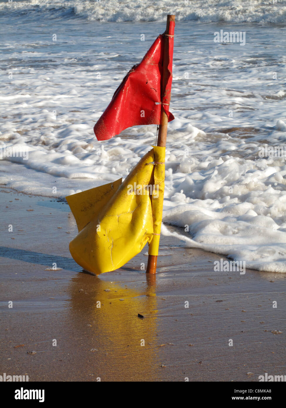Yellow and red pole hi-res stock photography and images - Alamy