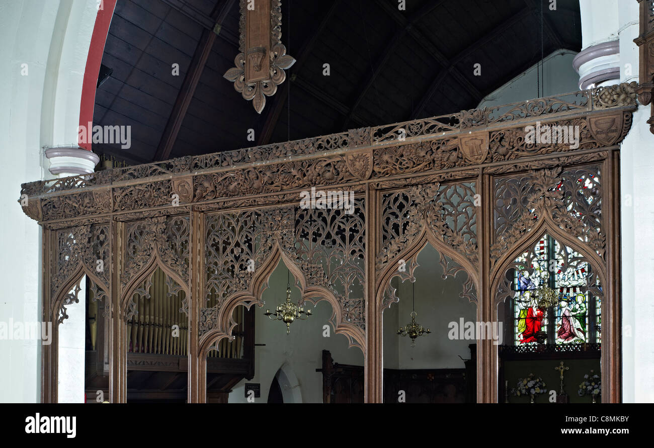 Filigree screen hi-res stock photography and images - Alamy