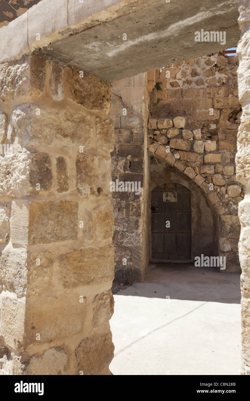 Mardin, Turkey Courtyard of House Stock Photo - Alamy