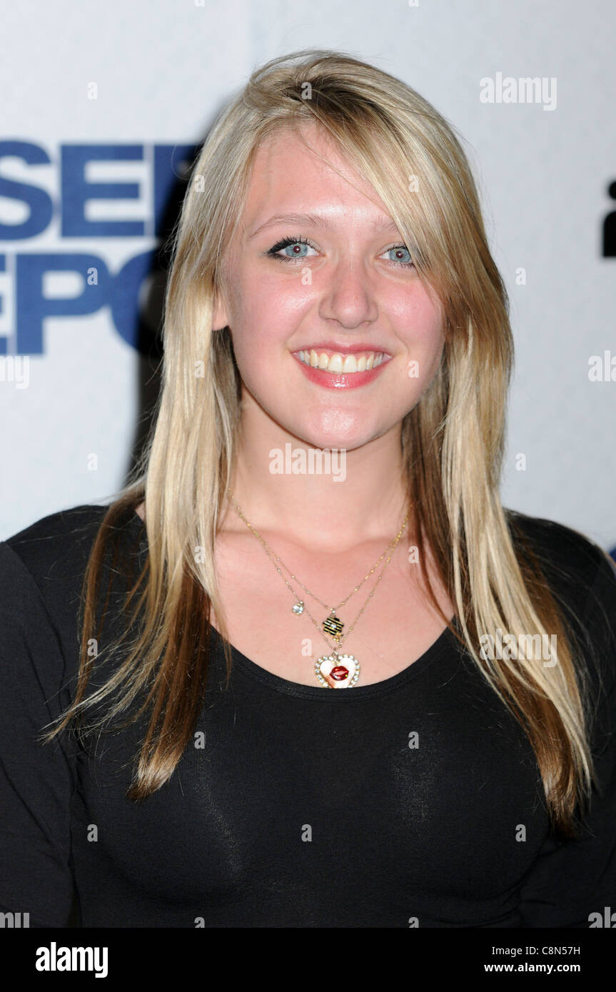 Emily head inbetweeners hi-res stock photography and images - Alamy