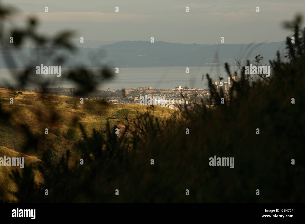 The Edinburgh Craggs Stock Photo - Alamy