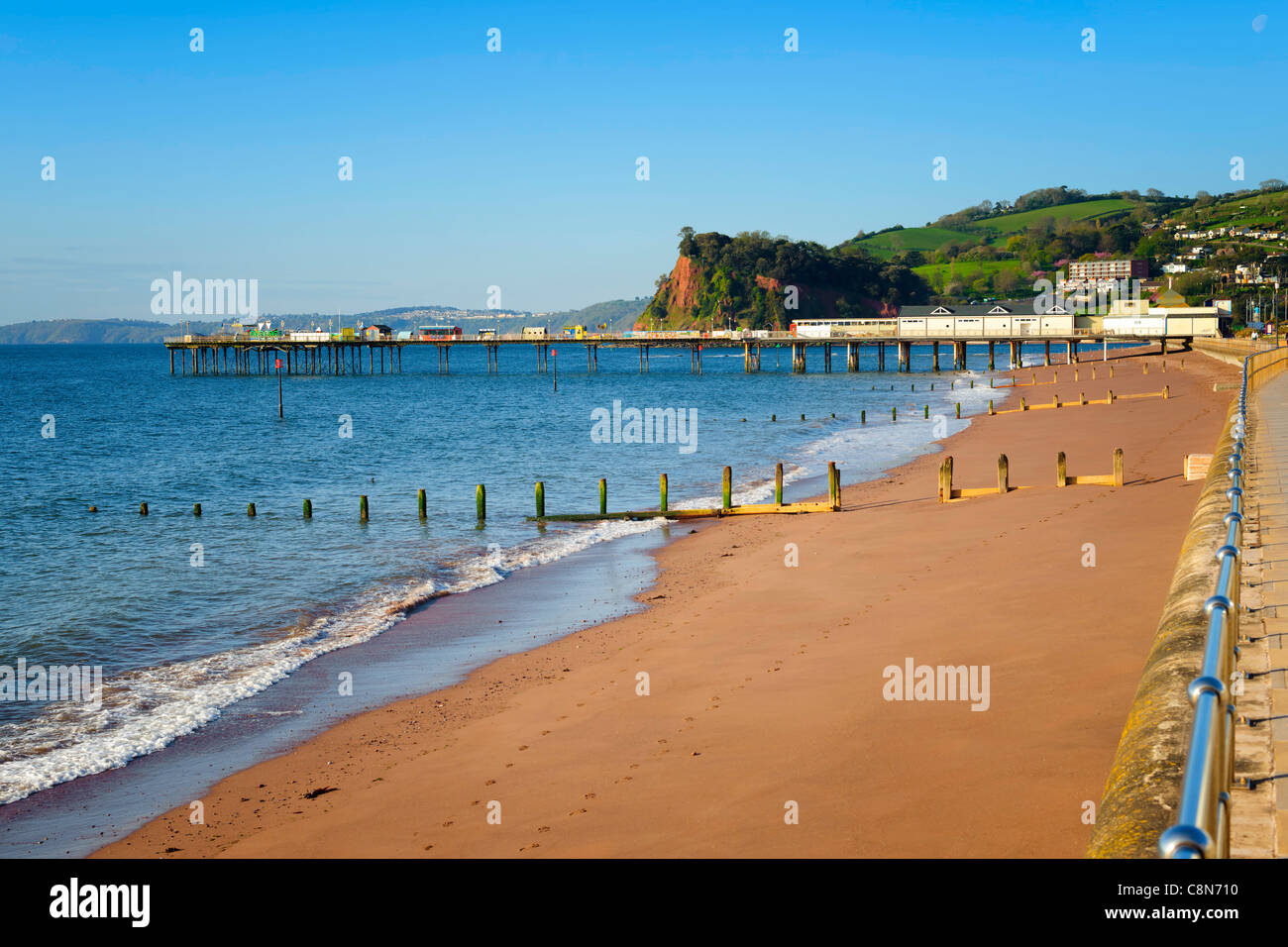 Teignmouth beach ness shaldon in hi-res stock photography and images ...