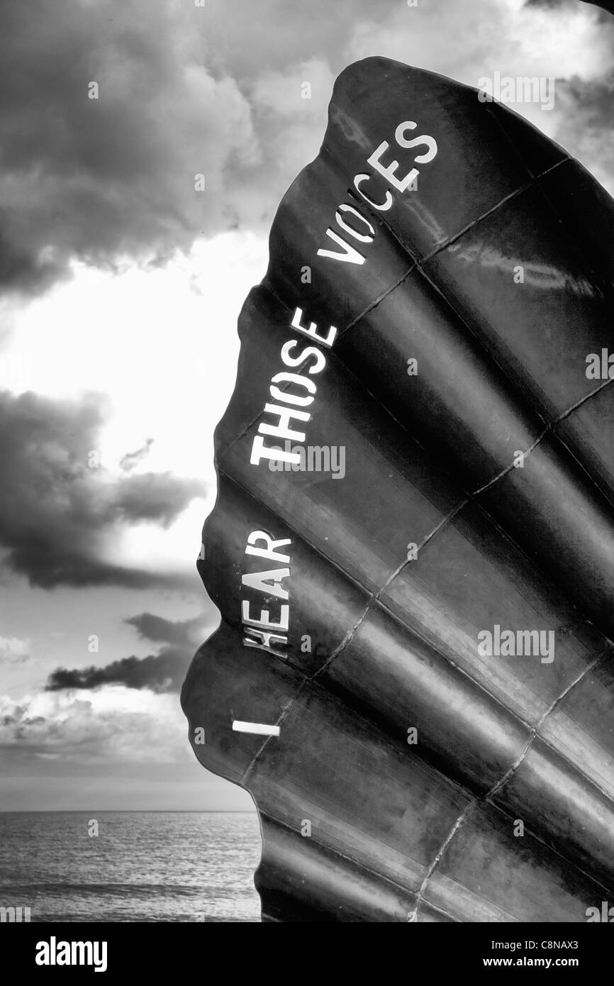 Aldeburgh suffolk scallop metal sculpture Black and White Stock Photos ...