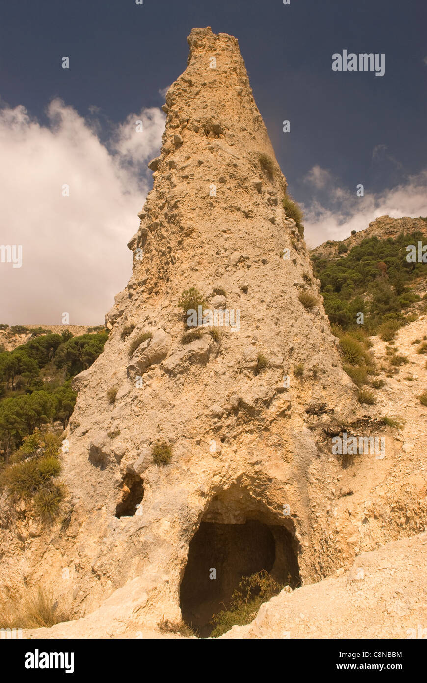 Tomb shape hi-res stock photography and images - Alamy