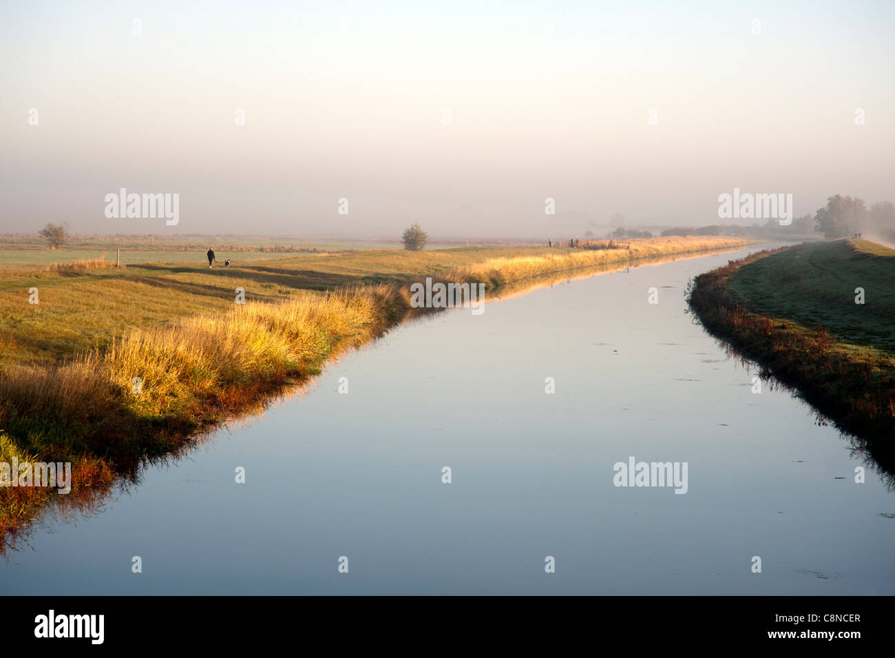 Old Bedford River In Flood High Resolution Stock Photography and Images ...