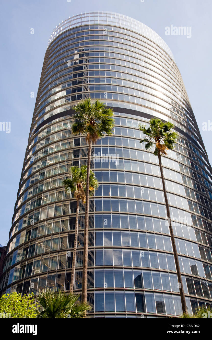 new high rise office building in sydney's cbd Stock Photo - Alamy