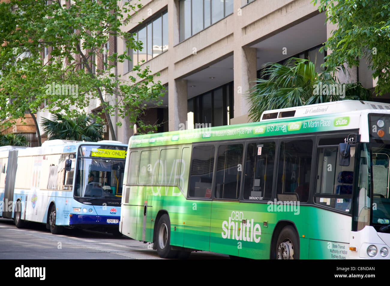 Bendy buses hi-res stock photography and images - Alamy
