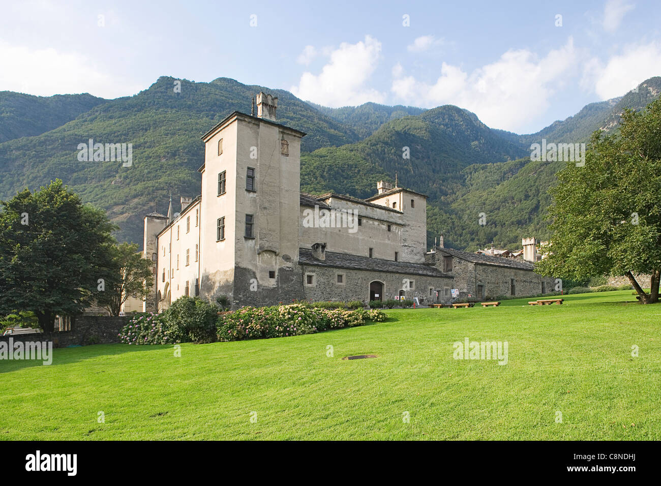Italy, Piemonte, Valle d'Aosta, Issogne, Issogne Castle Stock Photo - Alamy