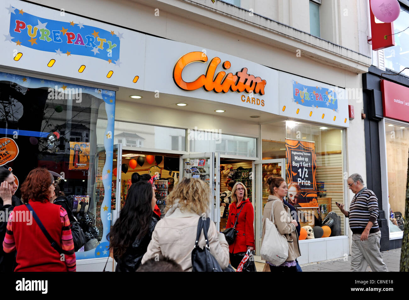 Clinton cards high street shops hi-res stock photography and images - Alamy