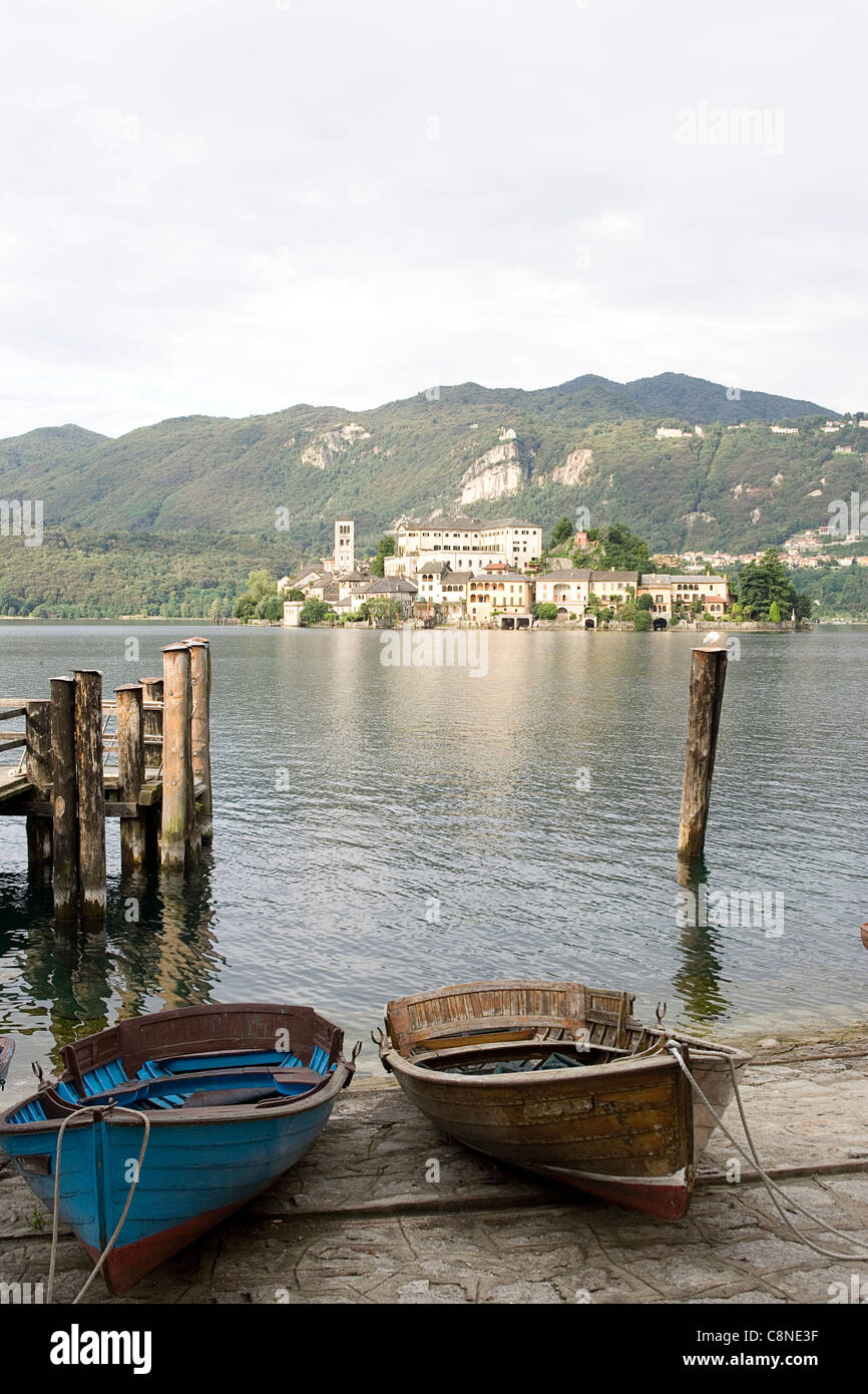 Isola di san giulio hi-res stock photography and images - Alamy