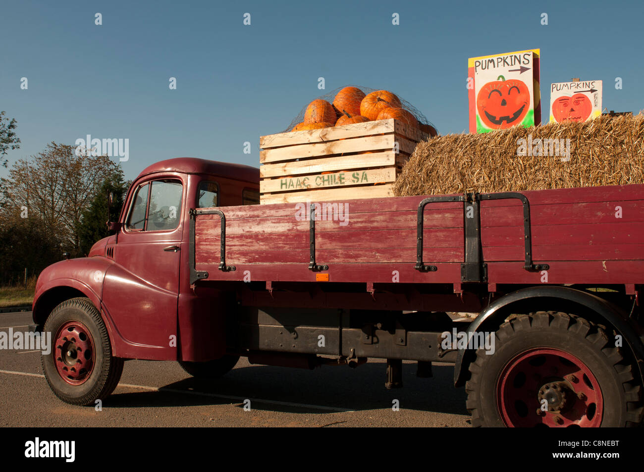 Vintage lorry at entrance to pumpkin farm, UK Stock Photo - Alamy