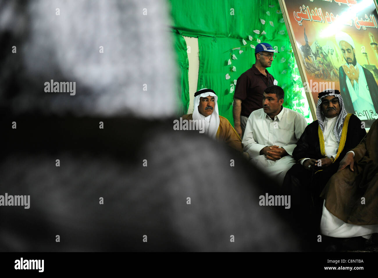 Iraq, Salman Pak, Sunni and Shia tribal leaders meet to resolve ...