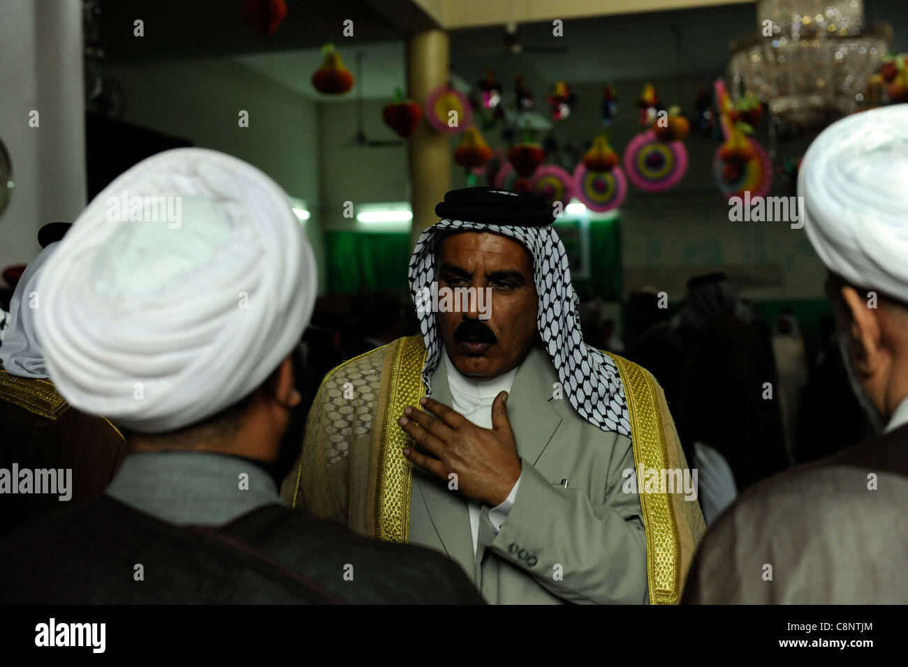 Iraq, Salman Pak, Sunni and Shia tribal leaders meet to resolve ...