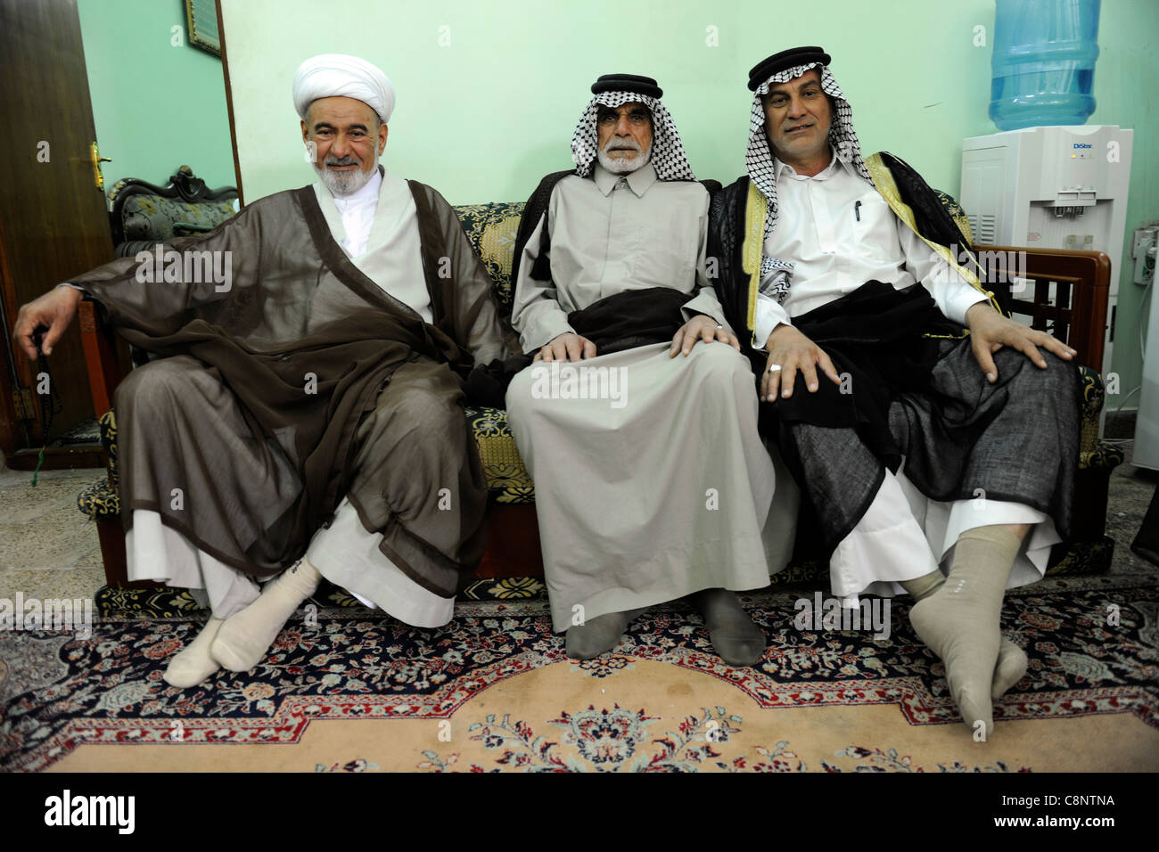 Iraq, Salman Pak, Sunni and Shia tribal leaders meet to resolve ...