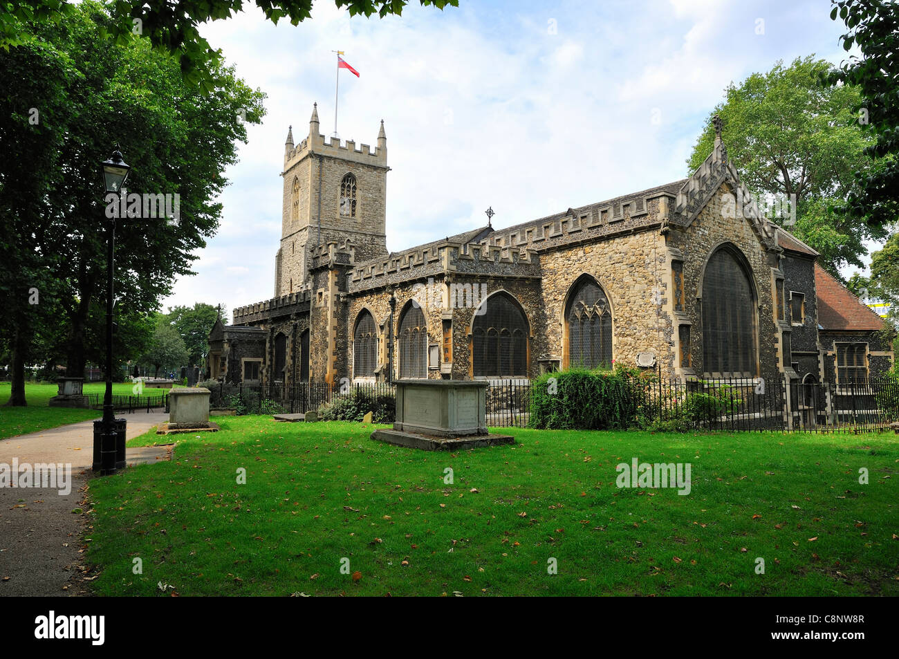 St dunstans church stepney hi-res stock photography and images - Alamy
