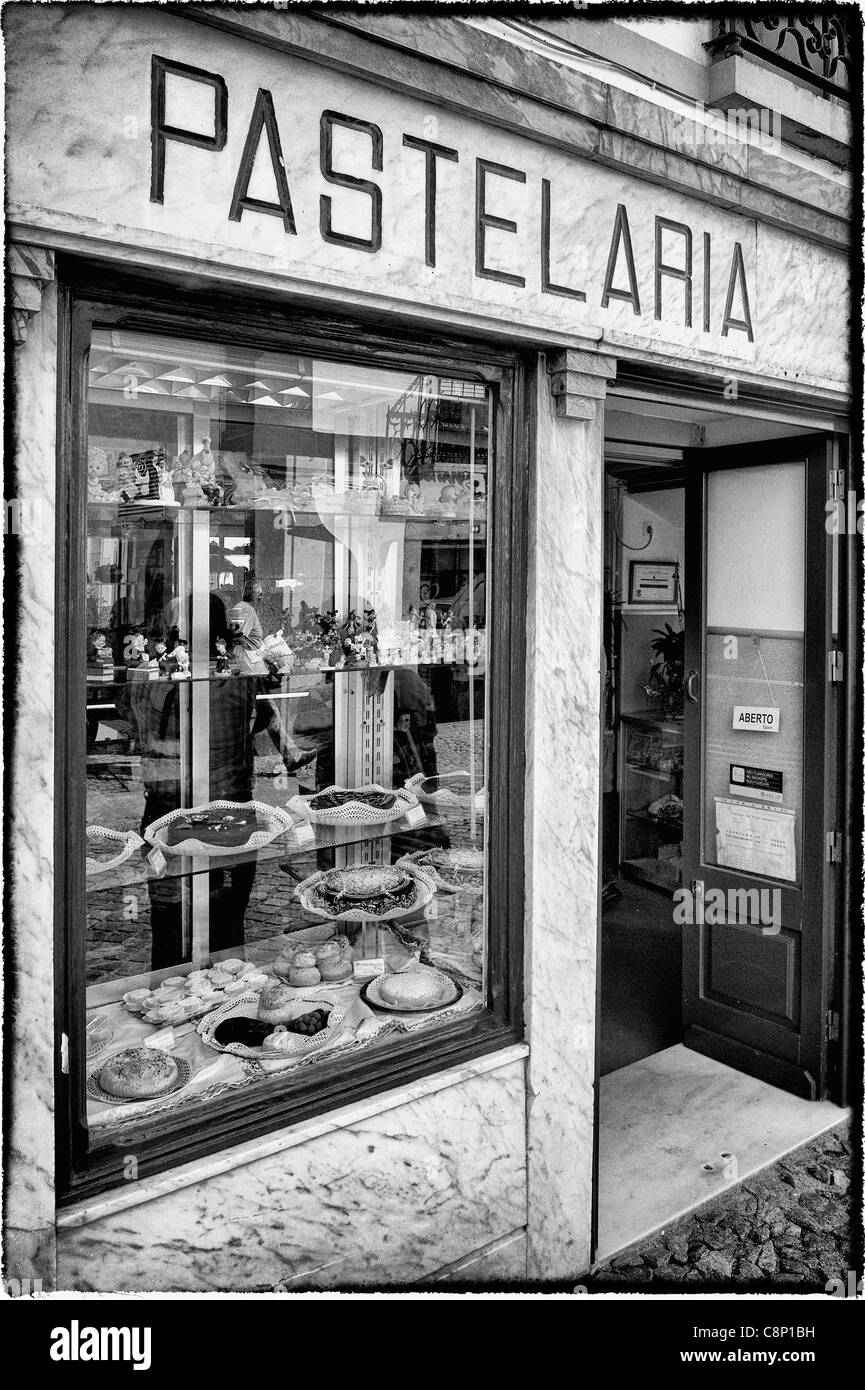 Old traditional process hi-res stock photography and images - Alamy