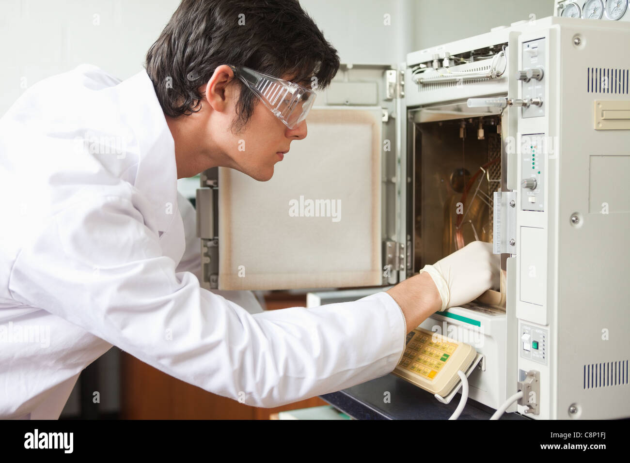 Male scientist hi-res stock photography and images - Alamy