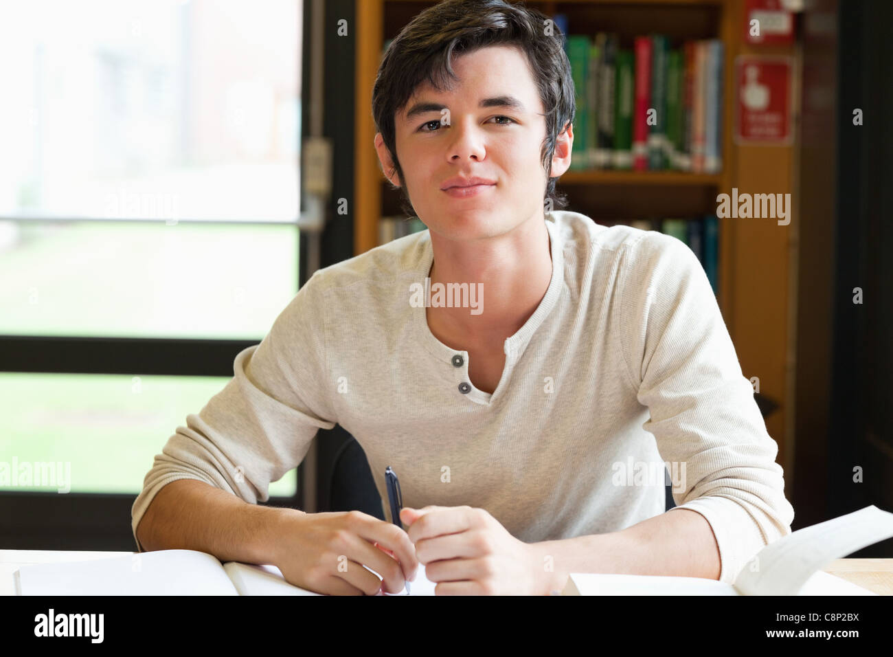 Smiling stranger hi-res stock photography and images - Alamy