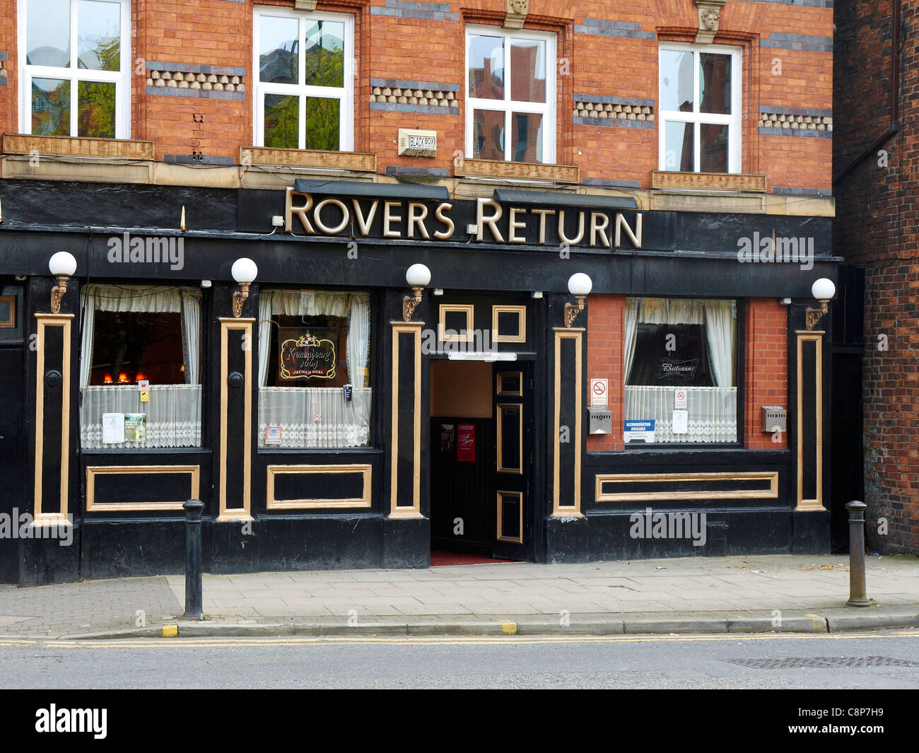 Rovers return hi-res stock photography and images - Alamy