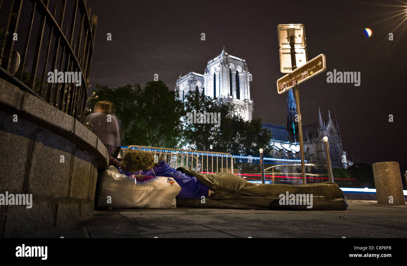 Urban Misery & Lez-Art, Chewbacca of Notre Dame Homeless Paris Stock ...